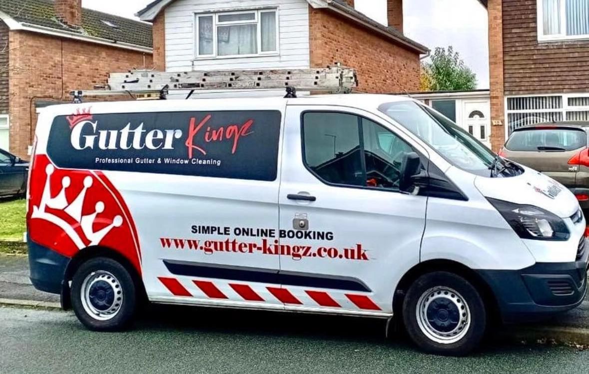 Top Gutter Cleaning Company in Your Area - Gutter Kingz